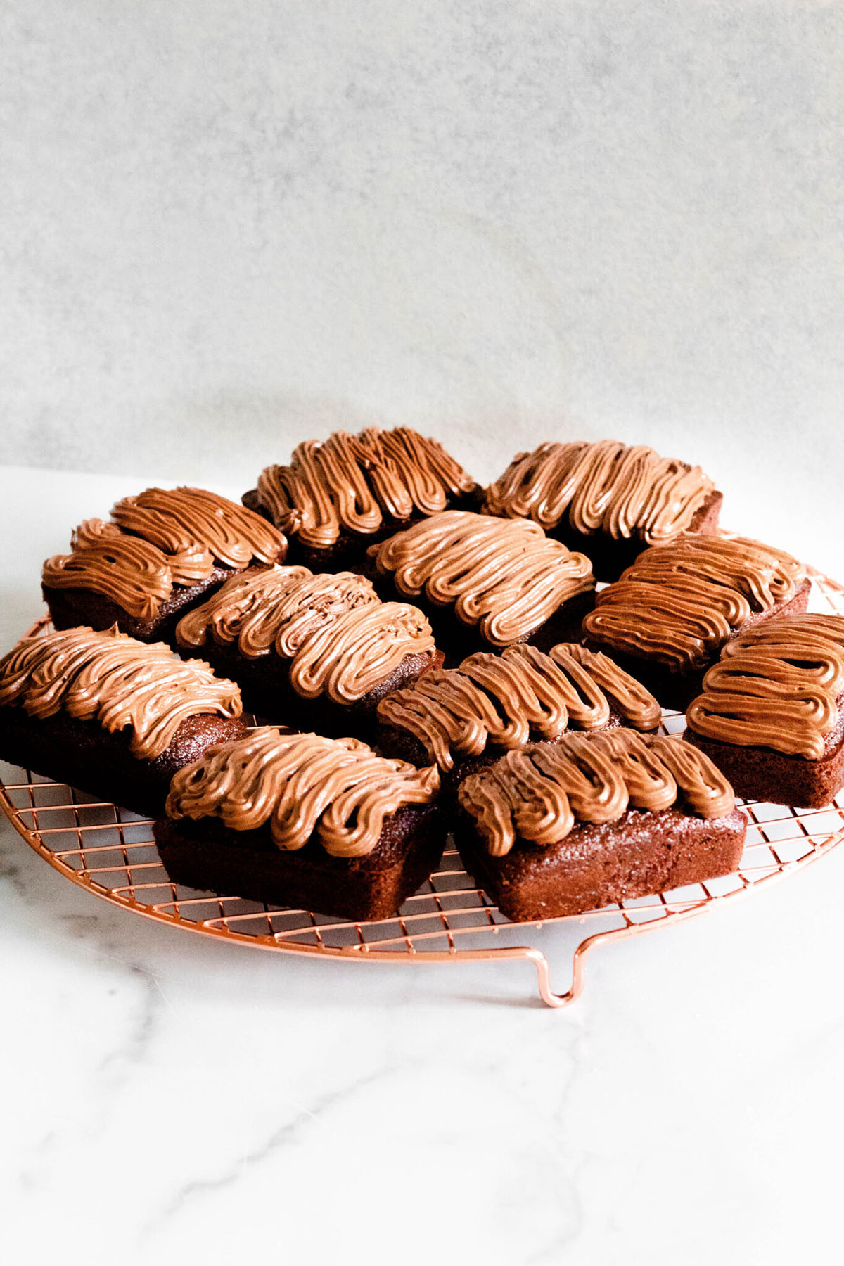Mini Chocolate Cake: One Bowl and 30 minutes for the perfect treat